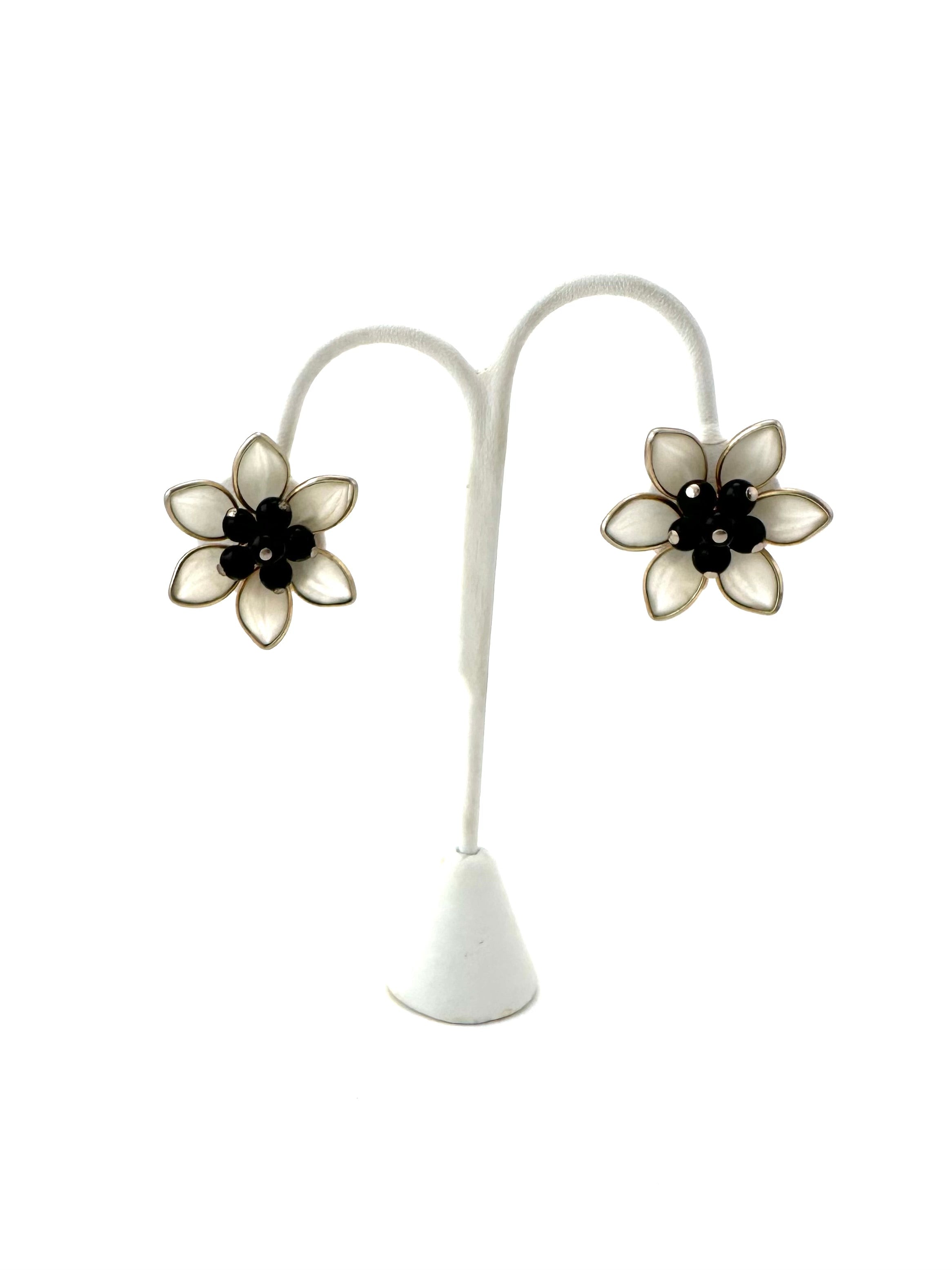 1950s Glass Flower Brooch and Earrings Set – Ladybug Vintage